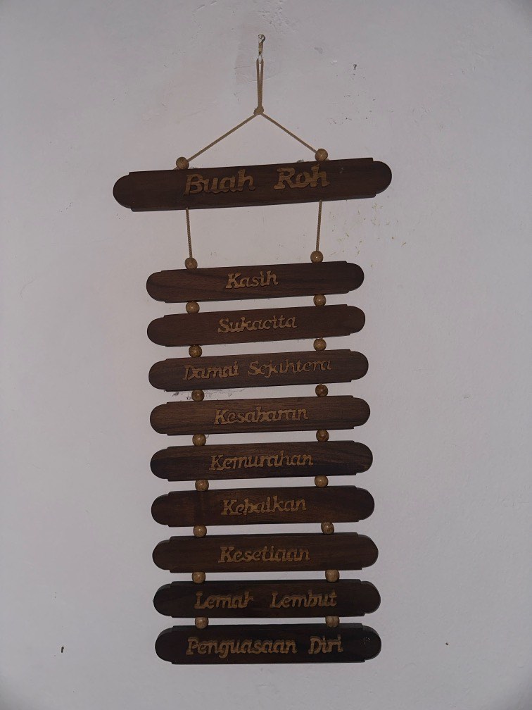 Pajangan rohani, Desain & Kerajinan Tangan, Karya Seni di Carousell