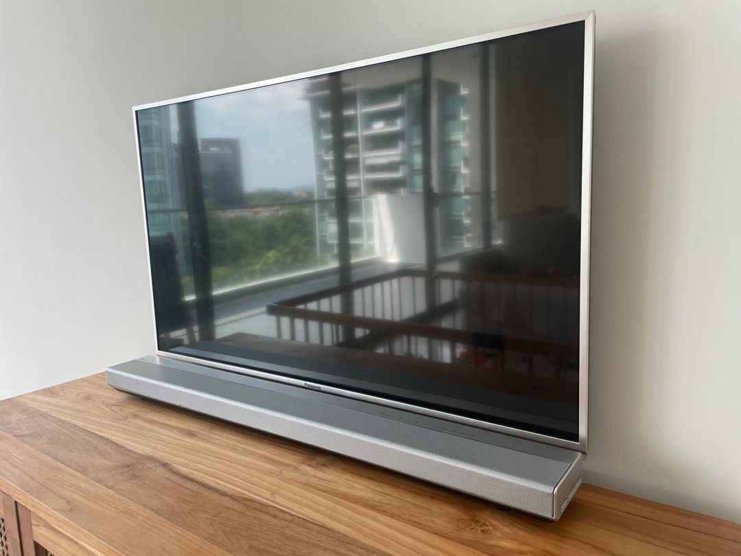 Panasonic 42 inch HD 1080p TV + soundbar and wall bracket (no stand ...