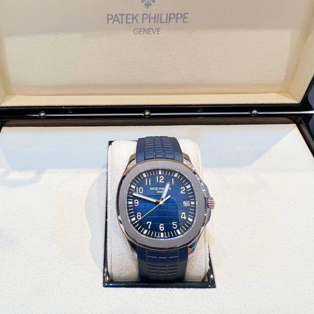 Patek Philippe 5168G-001 Blue Dial, Men's Fashion, Watches ...