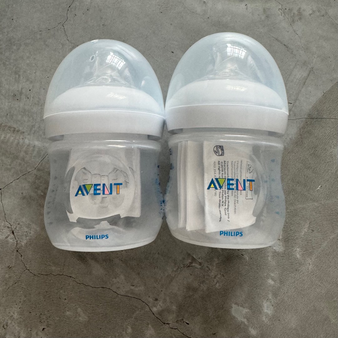 Philips Avent Milk Bottles x 2 - 125ml, Babies & Kids, Nursing & Feeding, Breastfeeding & Bottle ...
