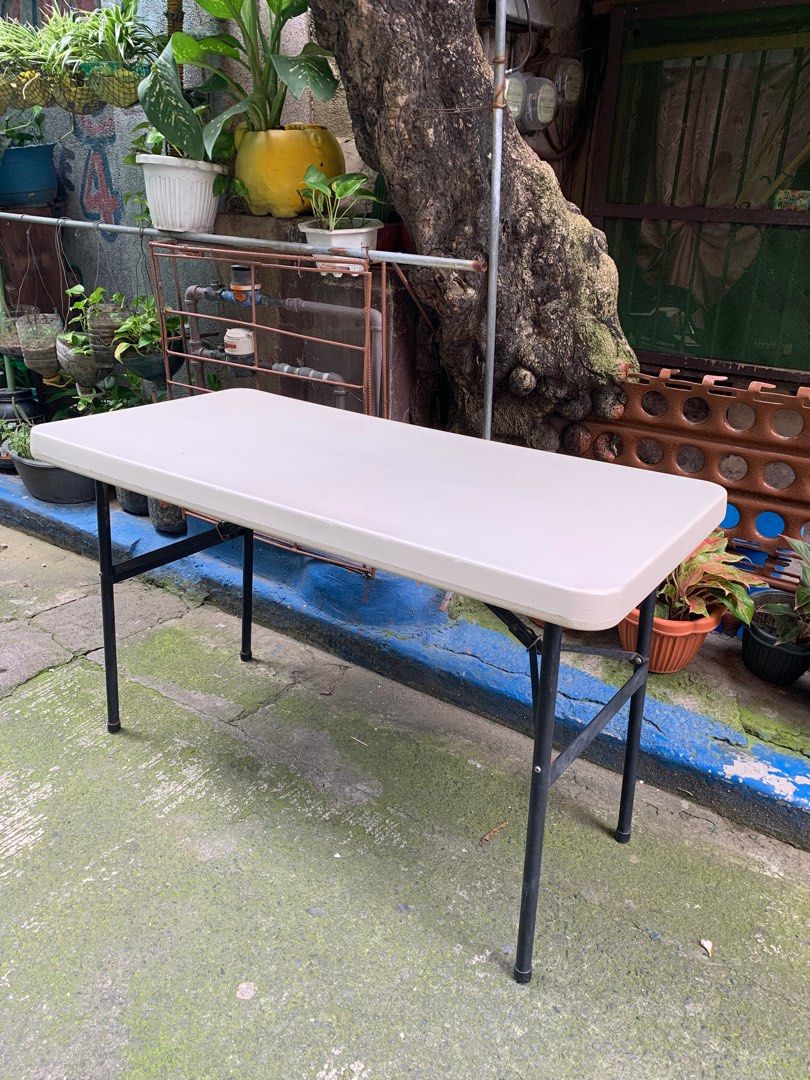 Plain White Plastic Coated Rectangular Folding Table, Furniture & Home ...