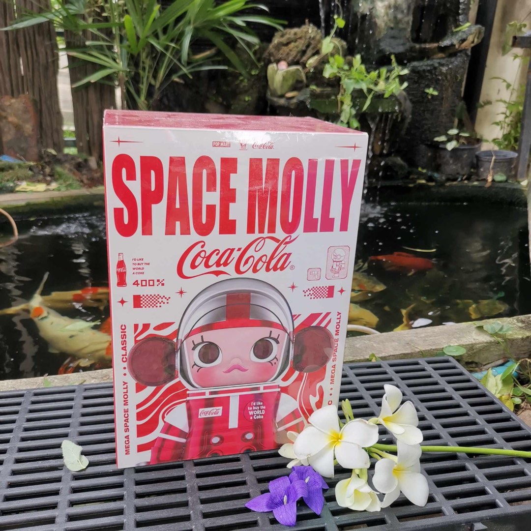 [PO] MOLLY 400% COCA COLA COKE POPMART, Hobbies & Toys, Toys & Games on ...