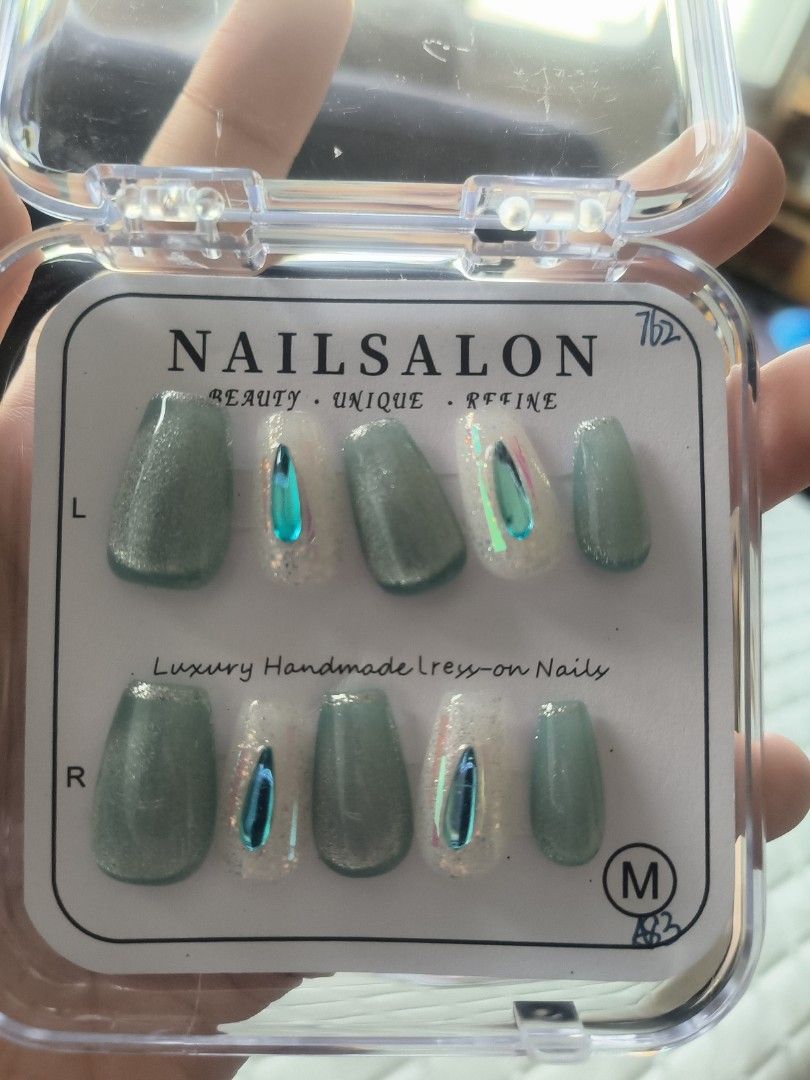 Press on Nails in M size, Beauty & Personal Care, Hands & Nails on ...