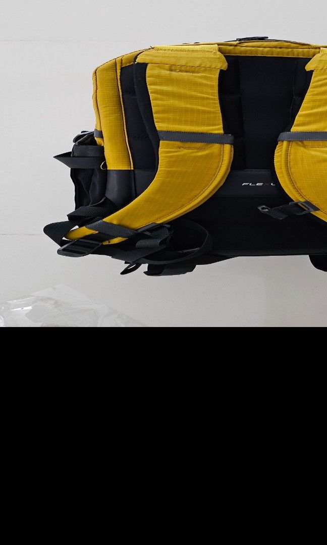 North face Recoon, Men's Fashion, Bags, Backpacks on Carousell