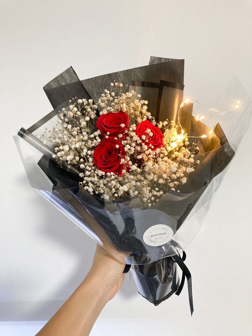 Red Preserved Rose with Baby Breath Statice Bouquet, Hobbies & Toys ...