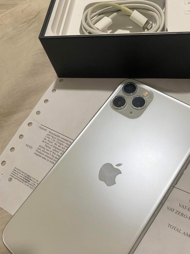 RUSH SALE IPhone 11 Promax 512GB Powermac, Mobile Phones & Gadgets ...