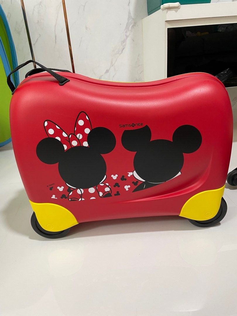 Samsonite Mickey and Minnie Ride-On Suitcase For Kids, Hobbies & Toys ...
