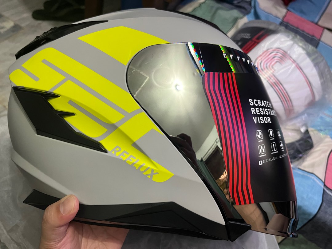 SEC Reflux Half Face Helmet, Motorbikes, Motorbike Parts & Accessories ...