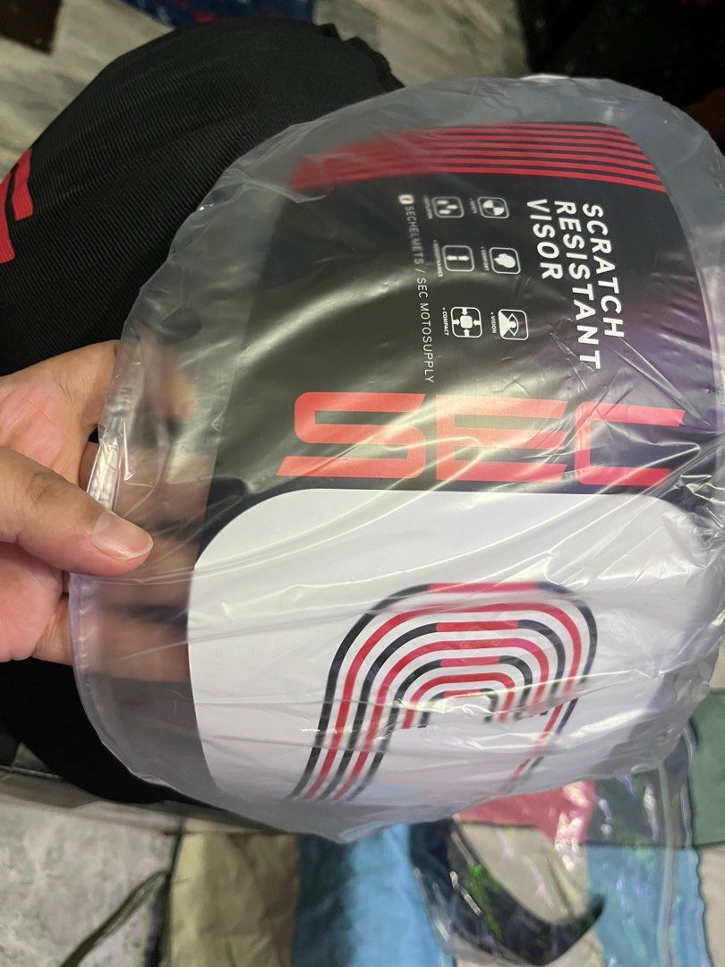 SEC Reflux Half Face Helmet, Motorbikes, Motorbike Parts & Accessories ...