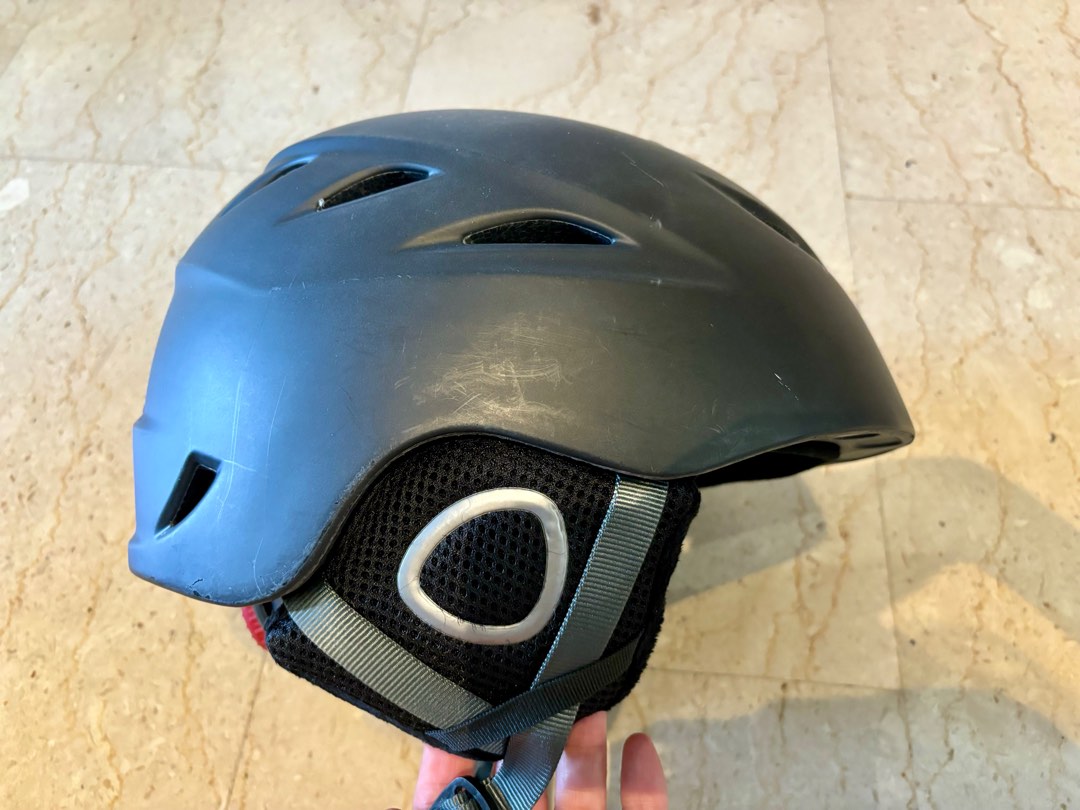 Ski/Snowboard Helmet, Sports Equipment, Other Sports Equipment and ...