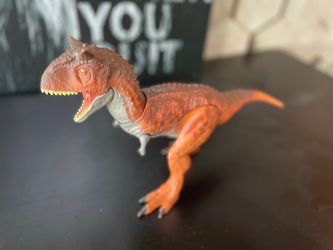 Small colossal carnotaurus, Hobbies & Toys, Toys & Games on Carousell