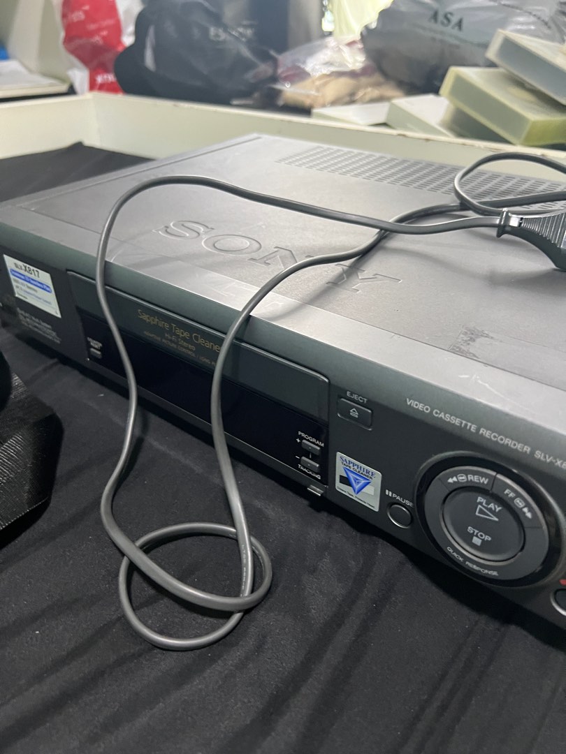 Sony VCR/ VHS player (requires head cleaning), TV & Home Appliances, TV ...