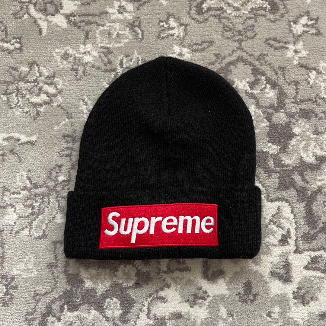 SUPREME BEANIE, Men's Fashion, Watches & Accessories, Beanie on Carousell
