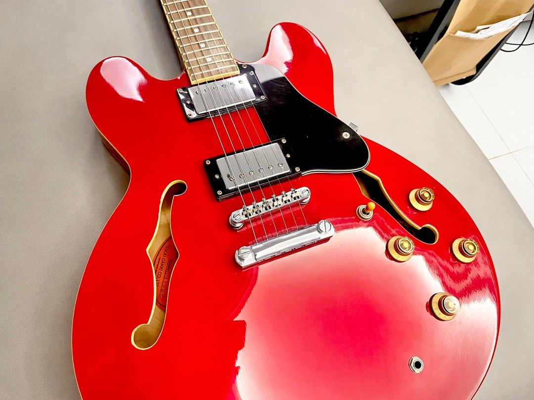 Tokai ES-60 Semi-Hollow Electric Guitar, ES-335 Style, Cherry Red, Hobbies & Toys, Music & Media ...
