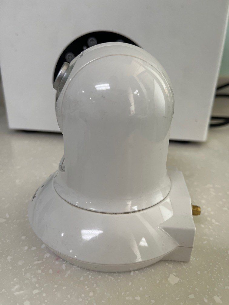 TP Link Wireless pan/ tilt surveillance camera, Furniture & Home Living ...