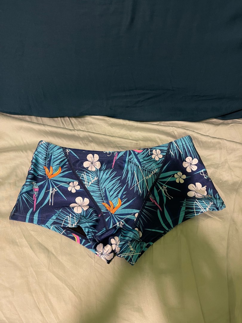 TYR Square Cut Trunks, Men's Fashion, Bottoms, Swim Trunks & Board ...