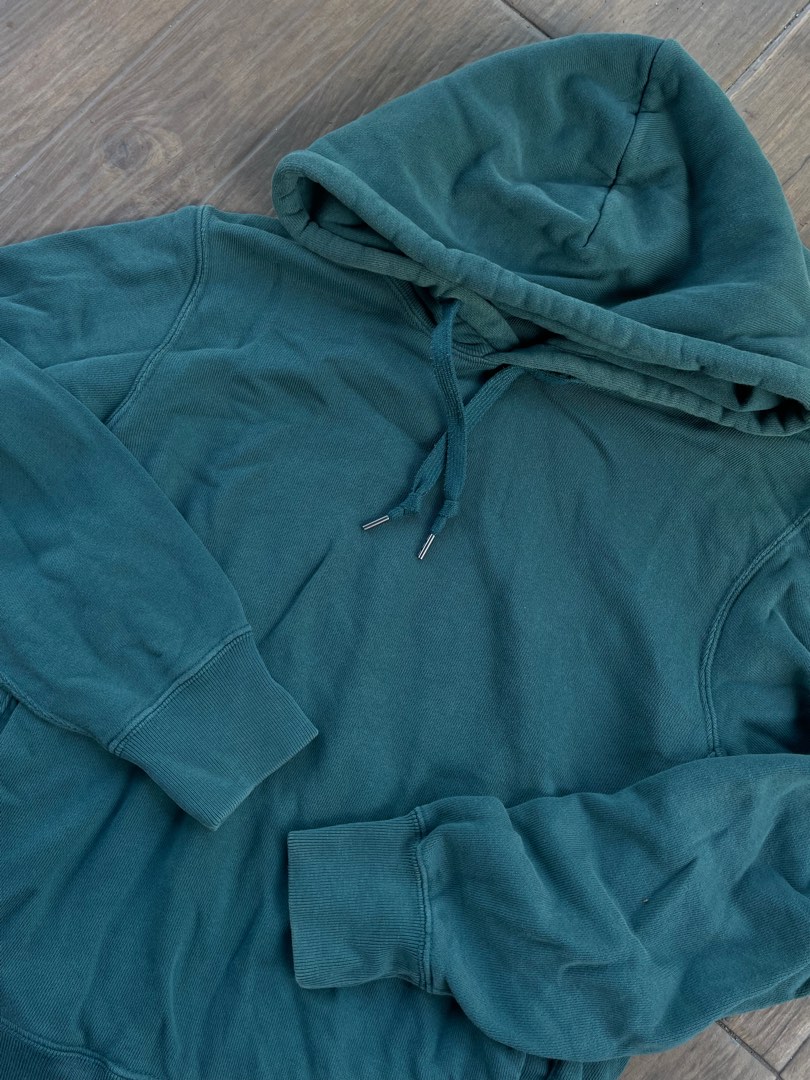 Uniqlo Hoodie, Women's Fashion, Coats, Jackets and Outerwear on Carousell