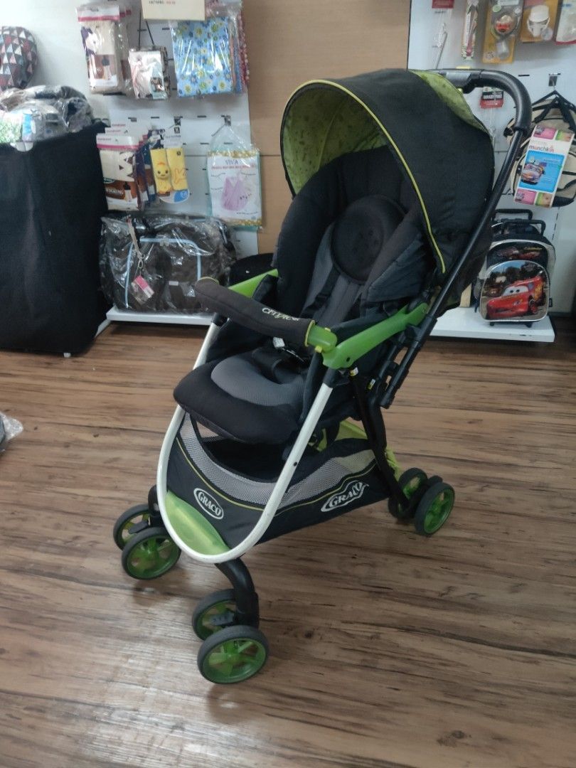 Used Graco stroller reversible handle, Babies & Kids, Going Out ...