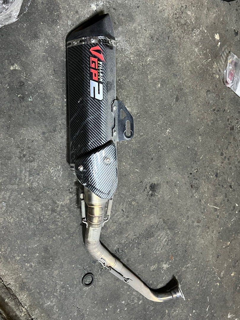 Villain gp2 pang aerox v1, Motorbikes, Motorbike Parts & Accessories ...