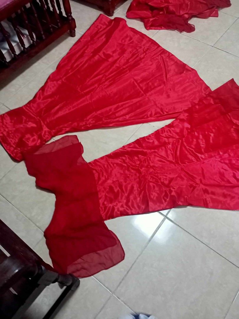 Wedding dress entourage set ( QC, caloocan ,SJDM city area), Women's ...