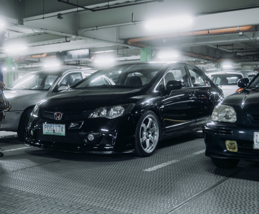 18s Rota GRID-FF, Car Parts & Accessories, Mags and Tires on Carousell