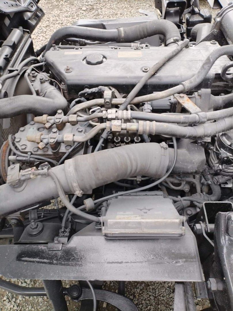 2022 Isuzu Elf NPR Wide 14ft Alum van 4HL1 engine, Special Vehicles ...