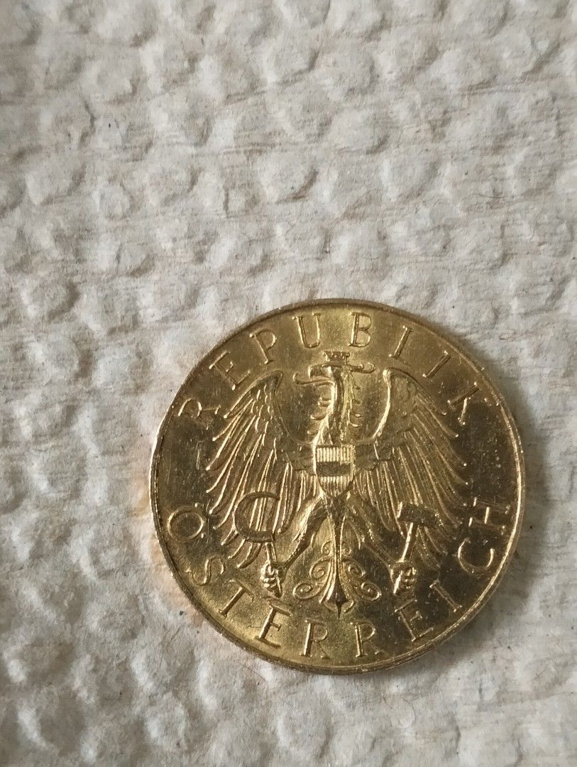 25 shilling gold coin, Hobbies & Toys, Memorabilia & Collectibles ...