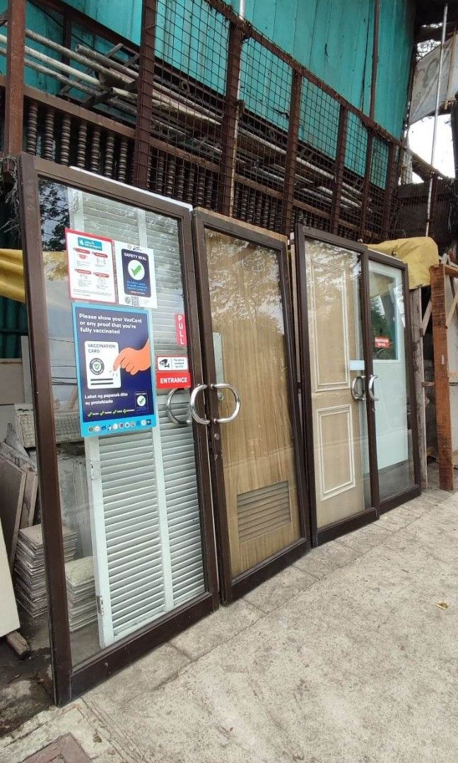 ANALOC SWING GLASS DOOR, Everything Else, Looking For on Carousell