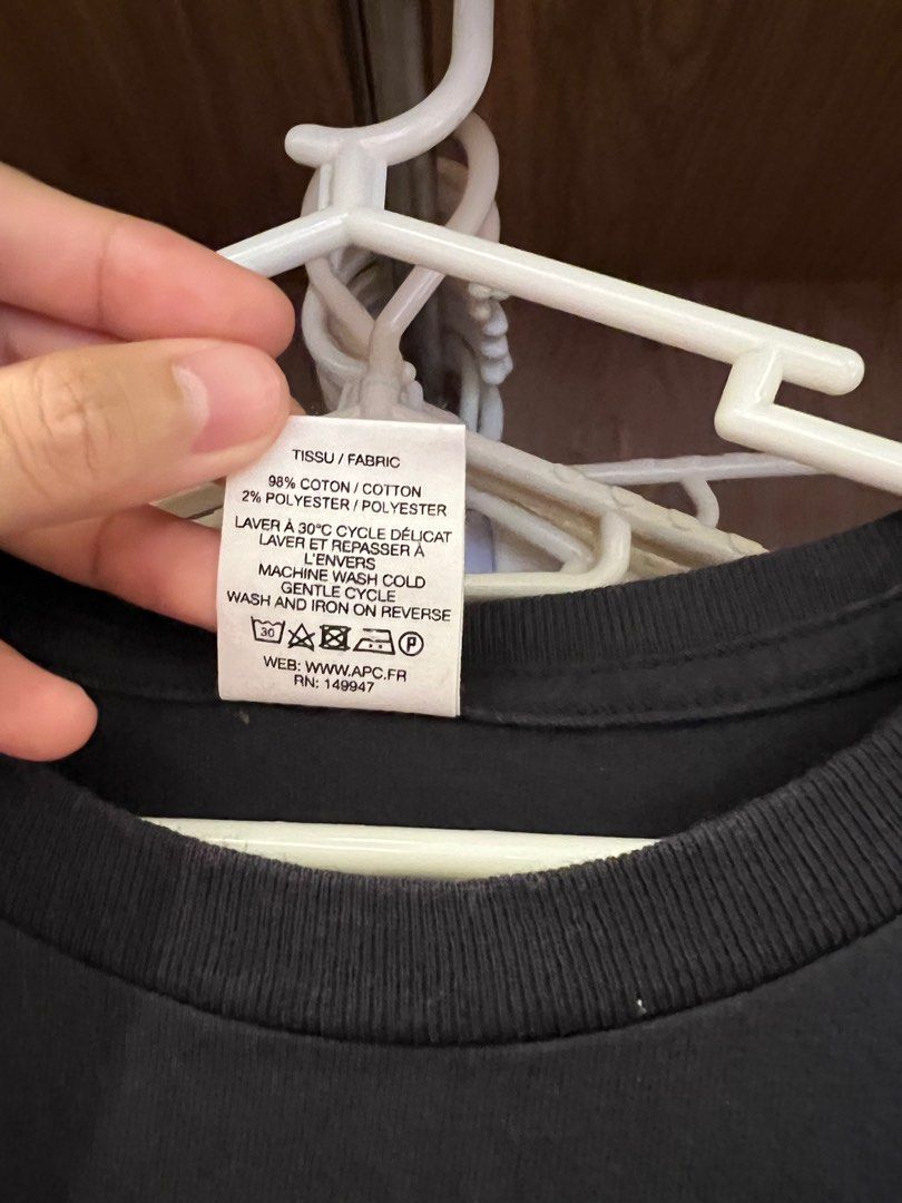 APC USA Logo Small, Men's Fashion, Tops & Sets, Tshirts & Polo Shirts ...