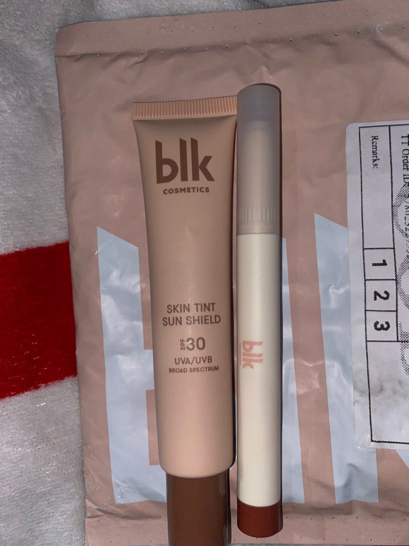 Blk skin tint & face stick bundle, Beauty & Personal Care, Face, Makeup ...