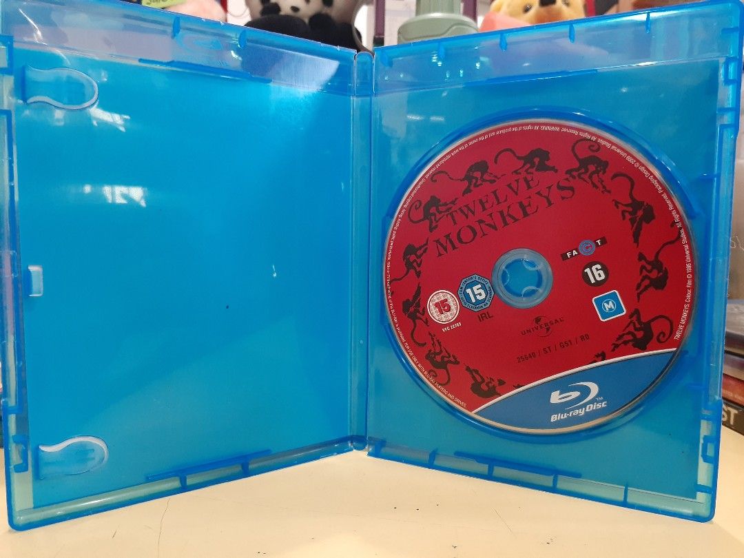 (Blu-ray) Twelve Monkeys, Hobbies & Toys, Music & Media, CDs & DVDs on Carousell