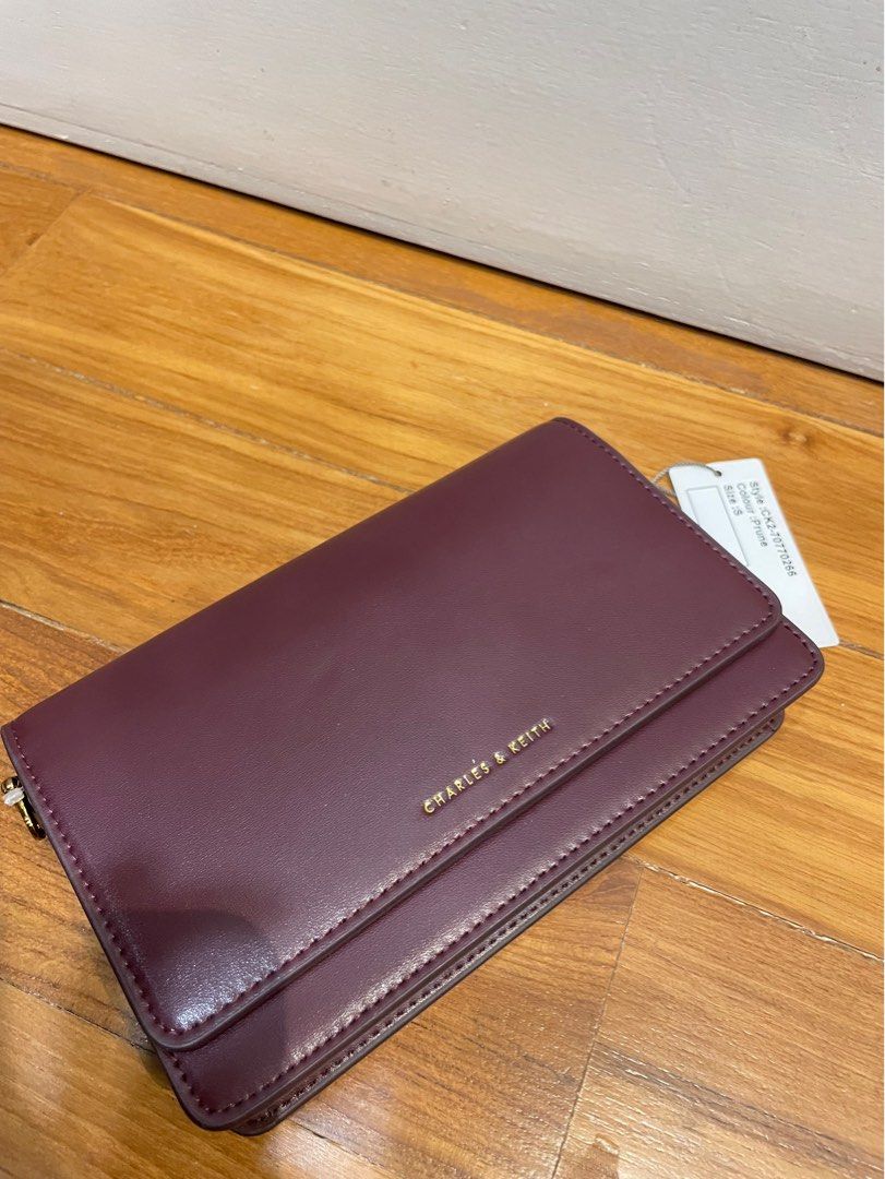 Charles & Keith Clutch, Women's Fashion, Bags & Wallets, Clutches on ...