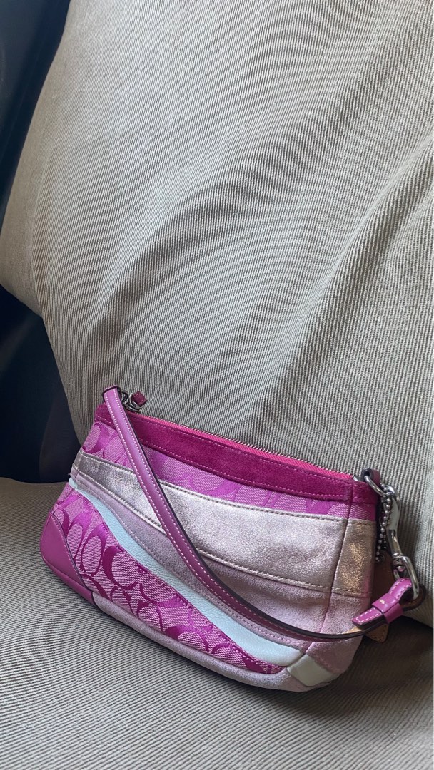 coach demi pink wave, Women's Fashion, Bags & Wallets, Shoulder Bags on ...