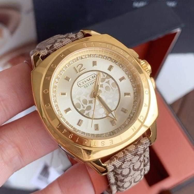 Coach watch, Women's Fashion, Watches & Accessories, Watches on Carousell