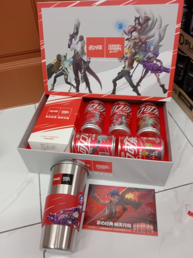 Coca Cola Coke China LOL Original Can set, Hobbies & Toys, Collectibles ...