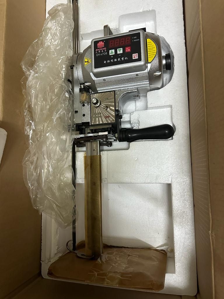 Dayang DY-x708 cloth cutting machine computer servo cutting machine for Garment manufacturing ...