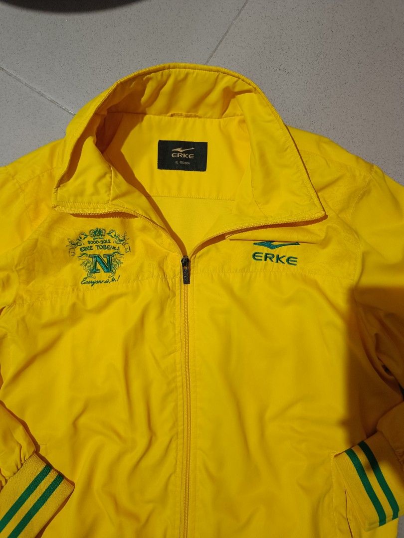 ERKE TRACK JACKET, Men's Fashion, Coats, Jackets and Outerwear on Carousell