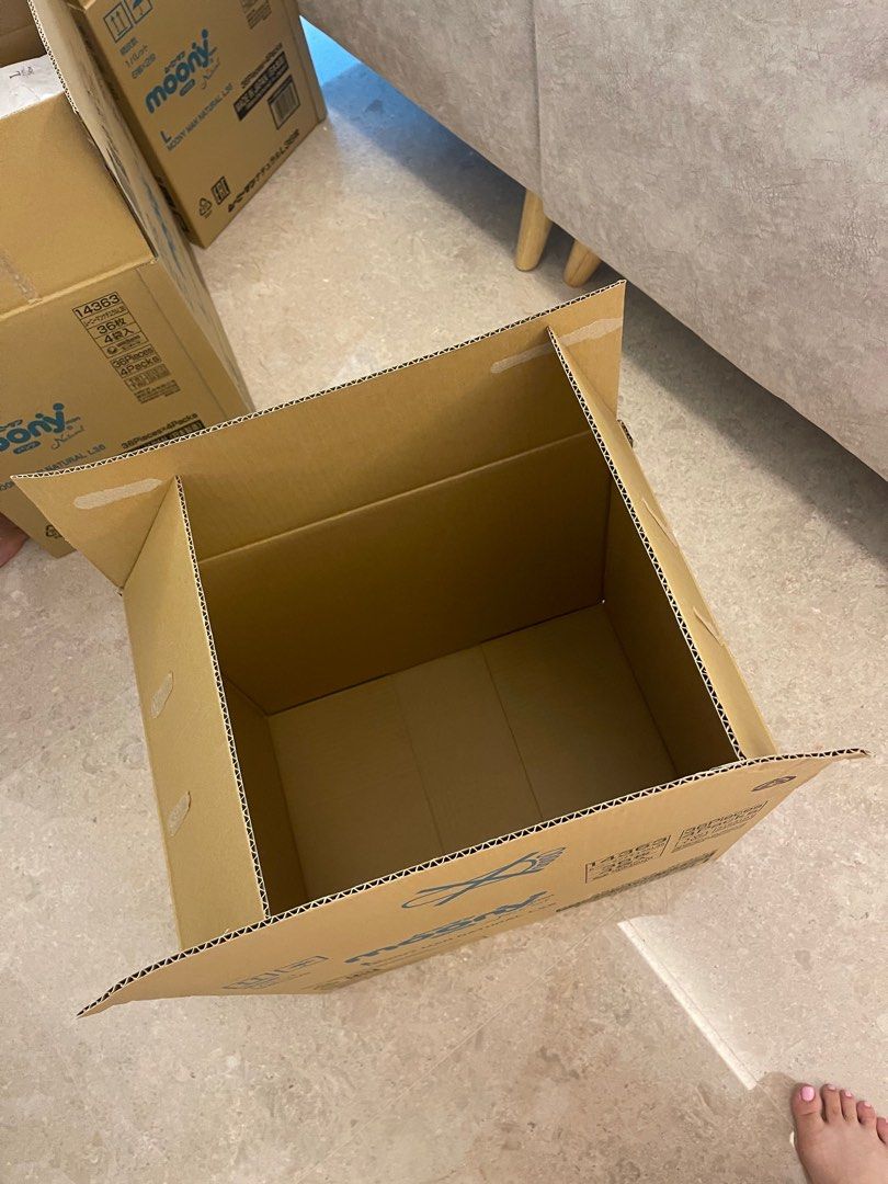 Foc Cardboard boxes, Furniture & Home Living, Home Improvement ...