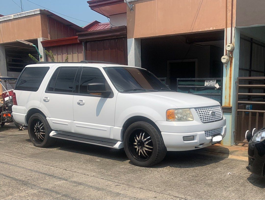 Ford Expedition XLT Auto, Cars for Sale, Used Cars on Carousell