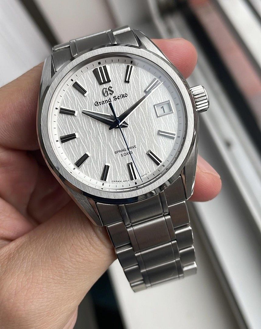 Grand seiko SLGA009G 5days spring drive, Luxury, Watches on Carousell