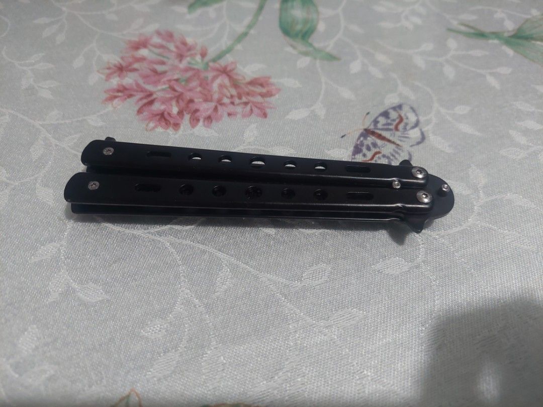 Hair comb balisong type folding comb, Beauty & Personal Care, Hair on ...