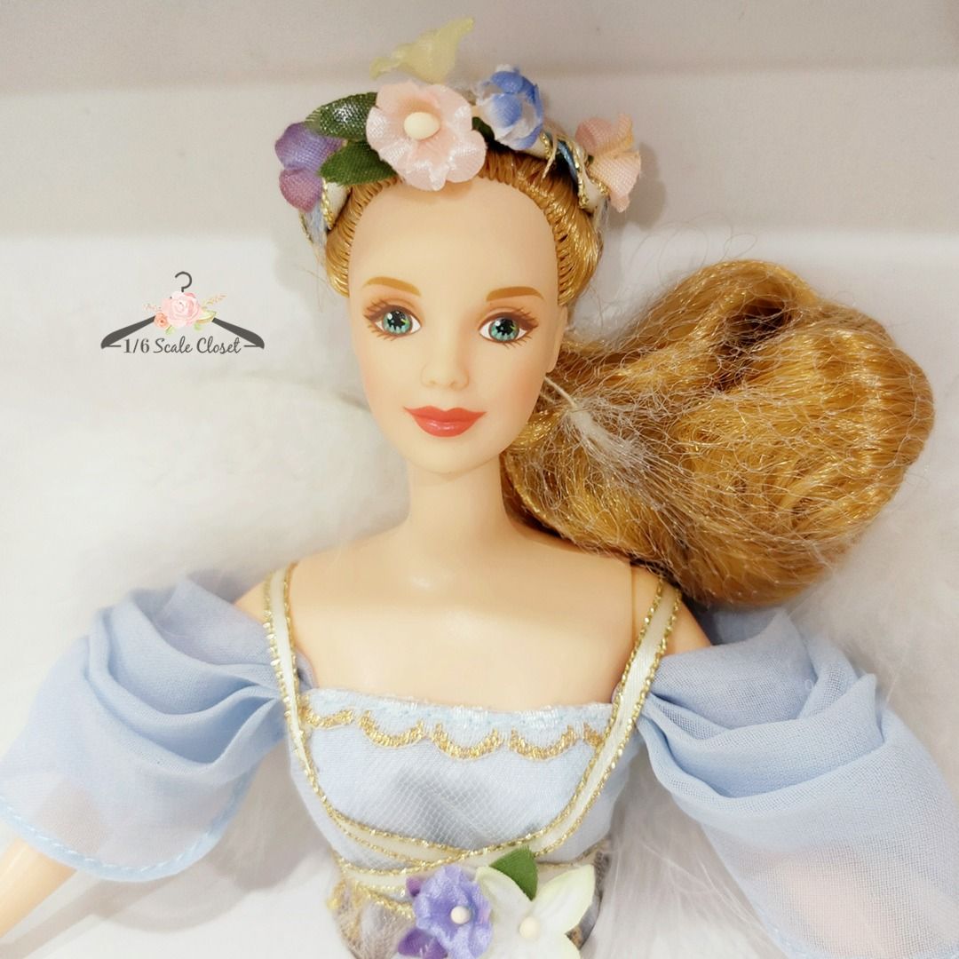 Harpist Angel Barbie Doll Angels of Music Collection 1997, Hobbies ...