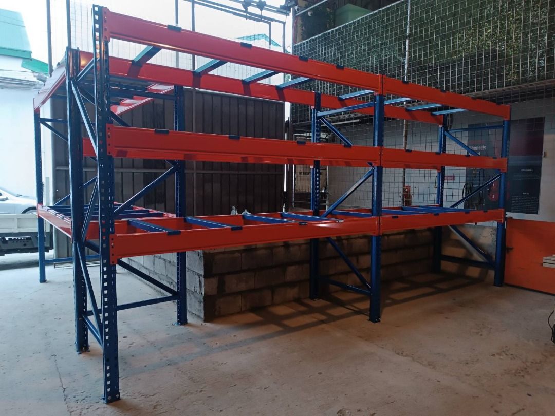 Heavy Duty - Pallet rack Shelve with support, Furniture & Home Living ...