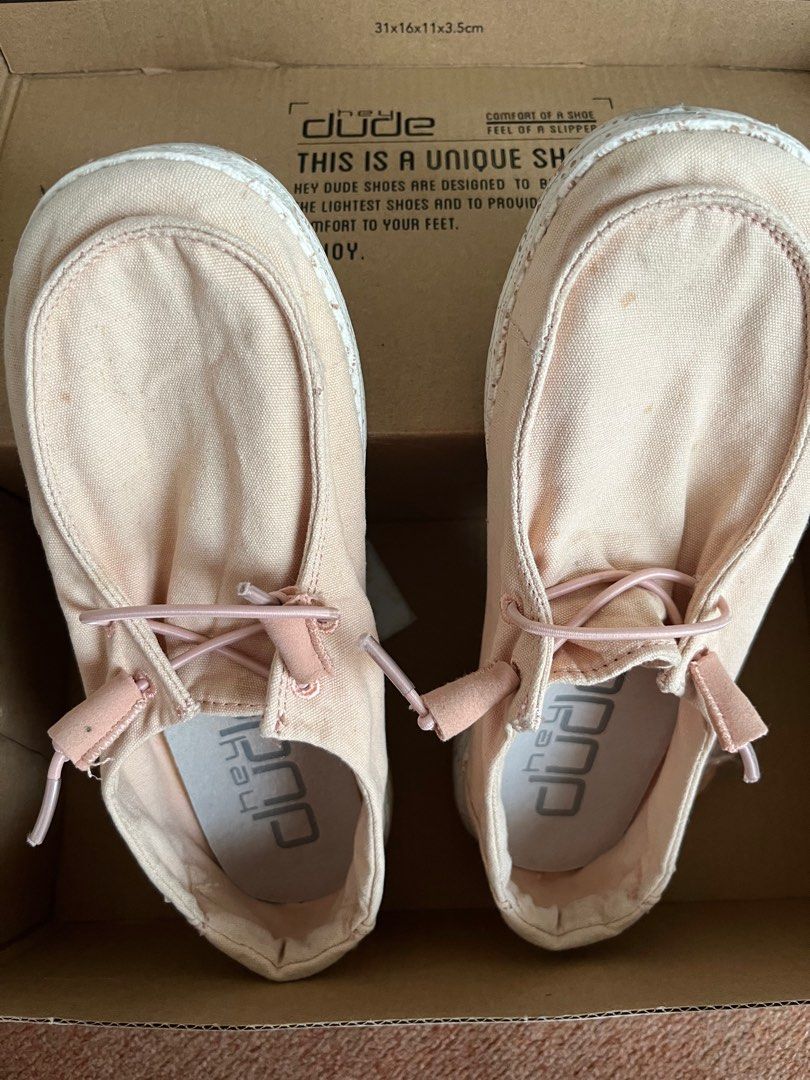 Hey Dude, Women's Fashion, Footwear, Shoe inserts on Carousell