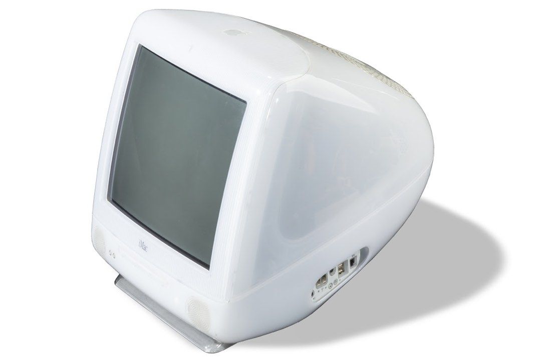 iMac G3 Snow 600Mhz, Computers & Tech, Desktops on Carousell