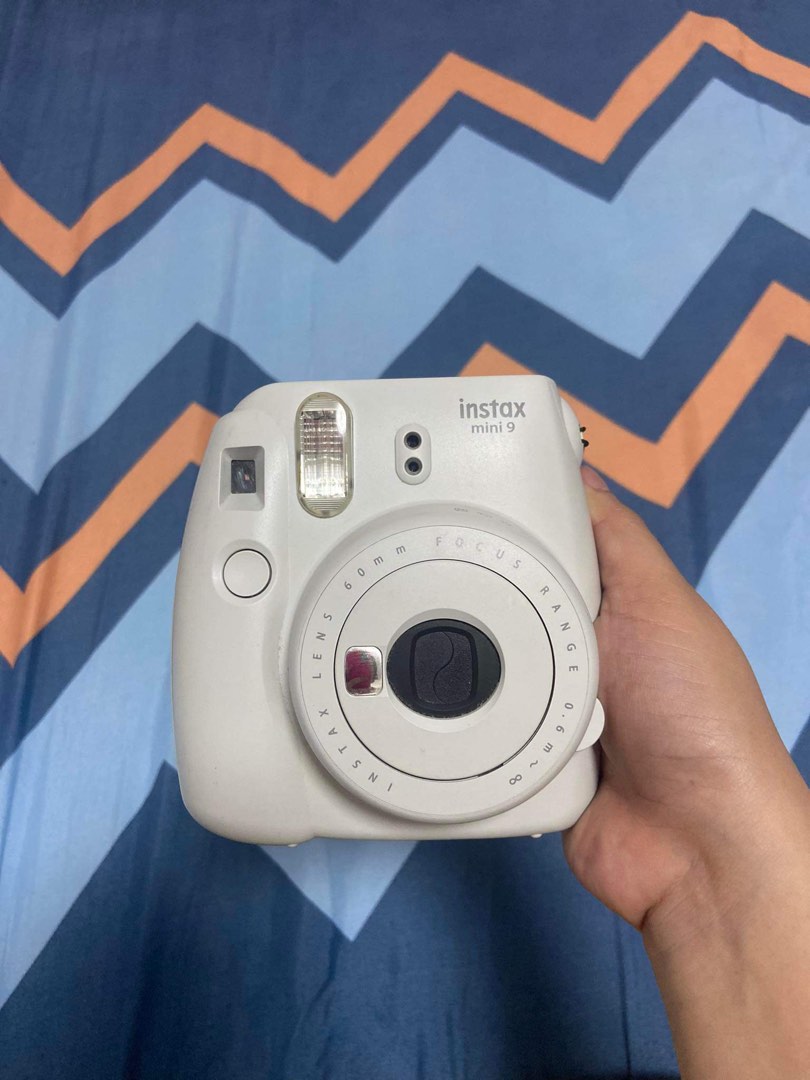 INSTAX MINI 9, Photography, Cameras on Carousell