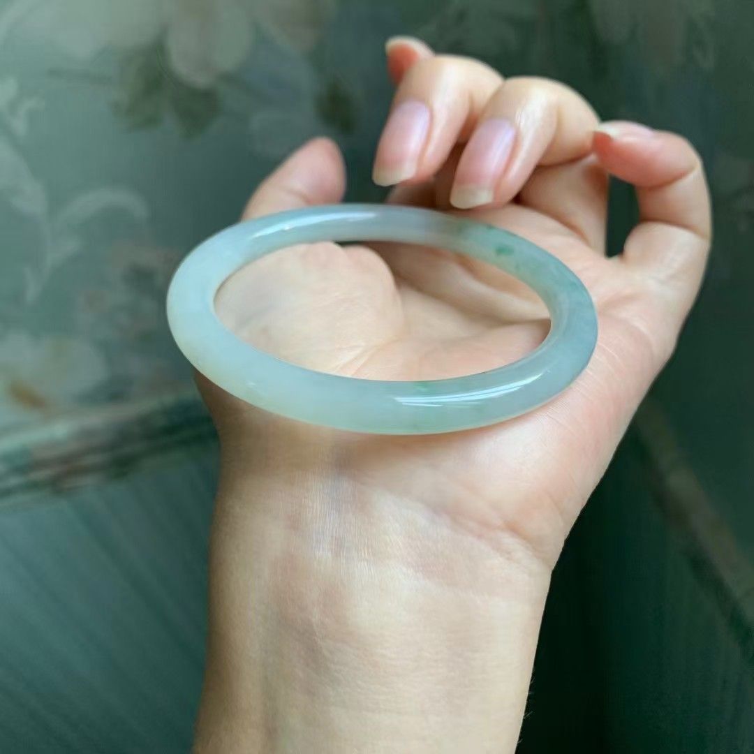 Jade Bangle 53.8mm, Women's Fashion, Jewelry & Organisers, Bracelets on ...