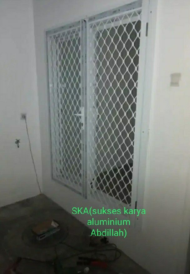 Jendela aluminium expanda, Barang Yang Dicari di Carousell