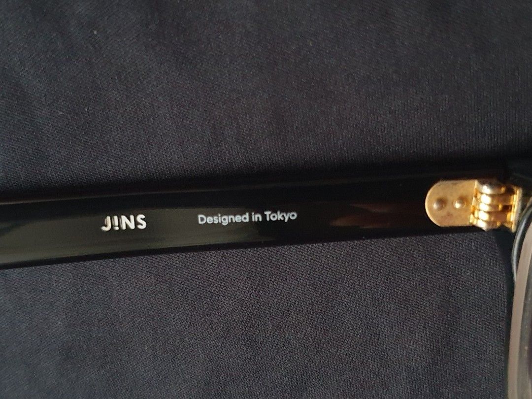 Jins Classic Retro Eyeglass Frame II, Men's Fashion, Watches & Accessories, Sunglasses & Eyewear ...