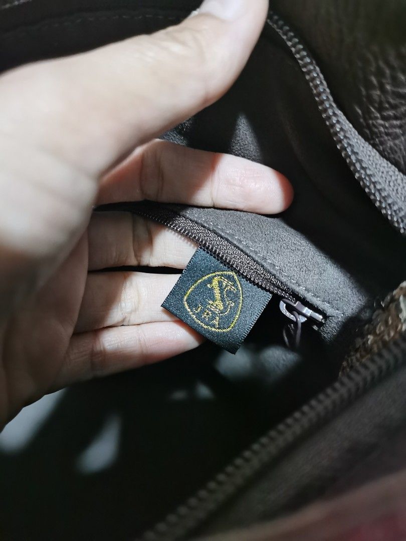 JRA bullfrog leather backpack tote bag, Women's Fashion, Bags & Wallets ...